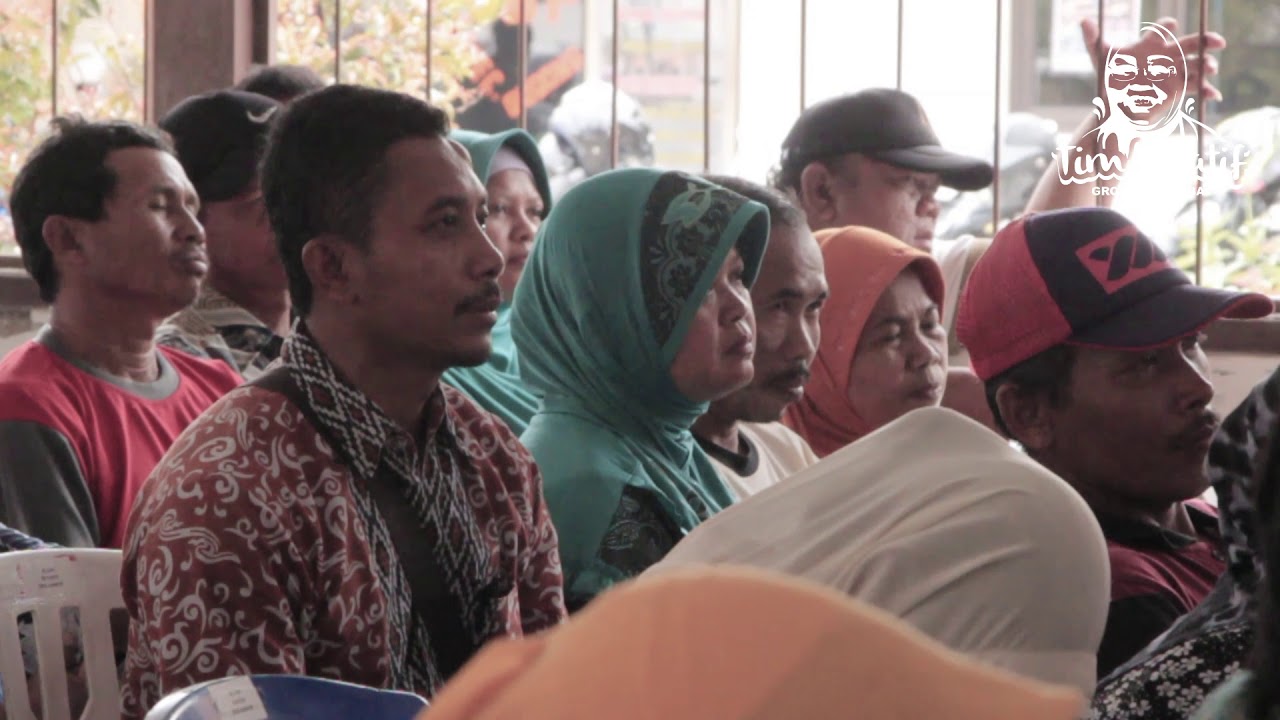 Penyerahan Sertifikat Tanah di Kecamatan Godong - YouTube