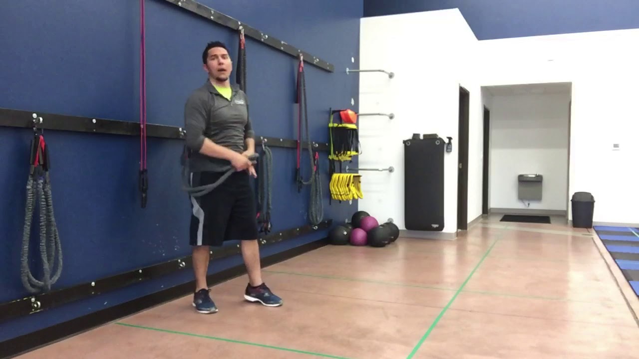 Resistance band High knees - YouTube