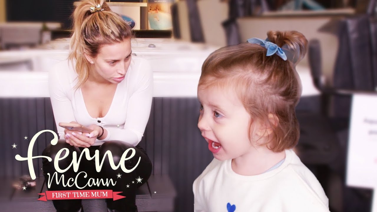 Sunday THROWS A TANTRUM While Tub Shopping | Ferne McCann: First Time ...