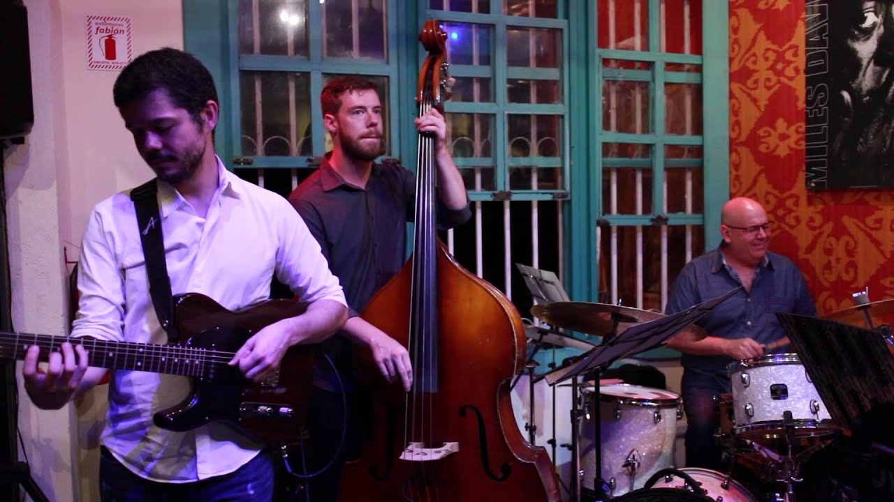 "The Obsolete" by Fernando Ulibarri @ Emilio's Cafe, Manuel Antonio ...