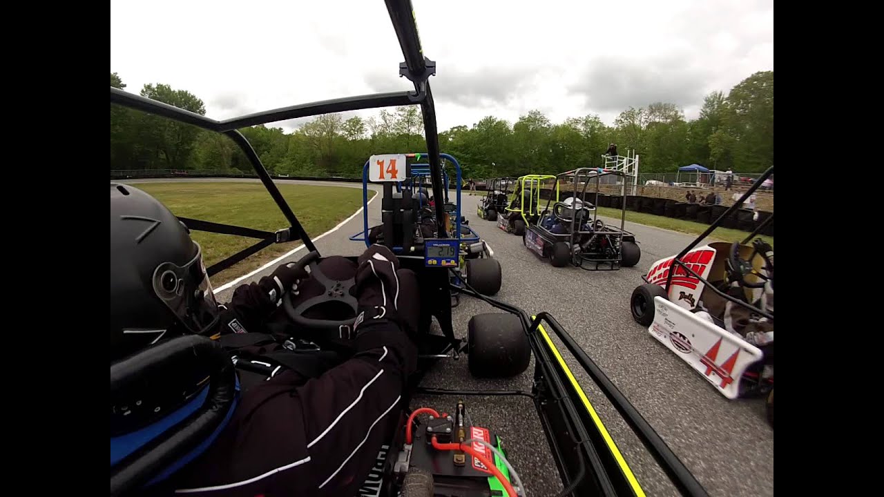 Pomfret Speedway Race 3 Heat race 5-19-13 - YouTube