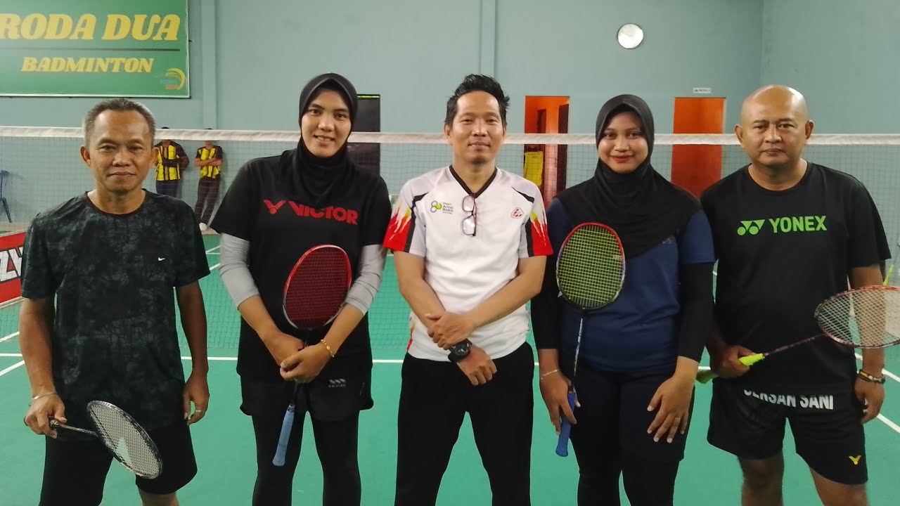 Mix 3 QF (Depy-Melvira X Jajang-Aldita) - YouTube