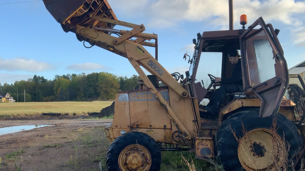 Köp Grävlastare Case 580G på Klaravik - YouTube