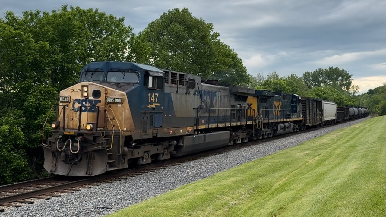 CSX 147 Leading M317 and so much more! Sit back and enjoy! - YouTube