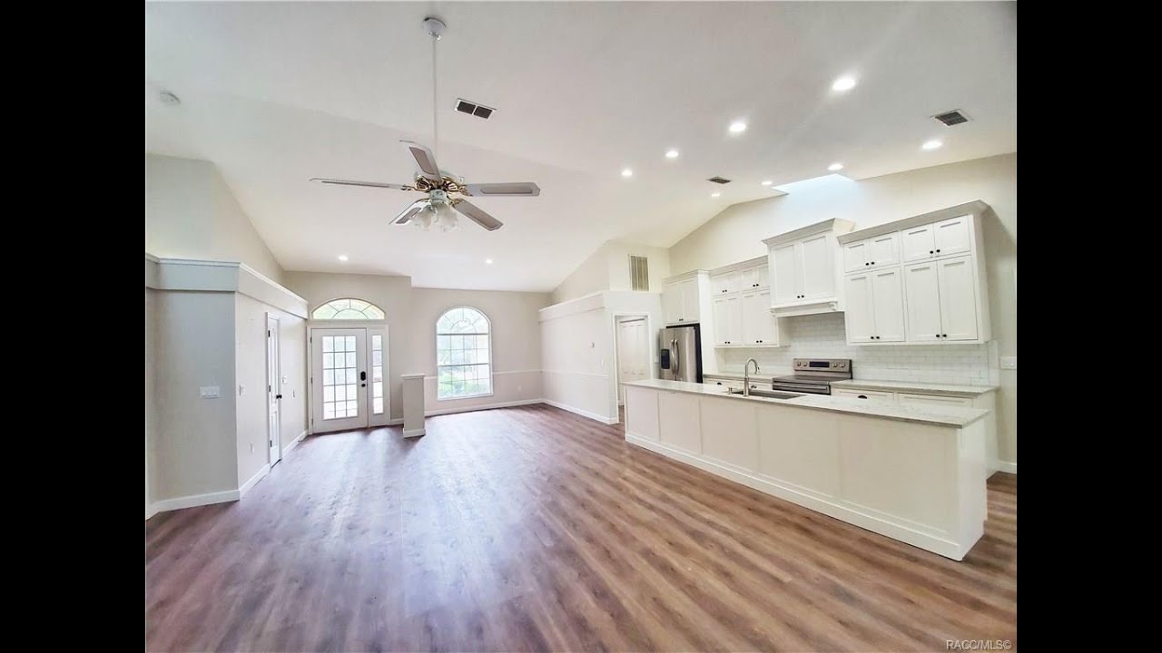 Equestrian Community Home Tour-Pine Ridge-Beverly Hills Florida - YouTube