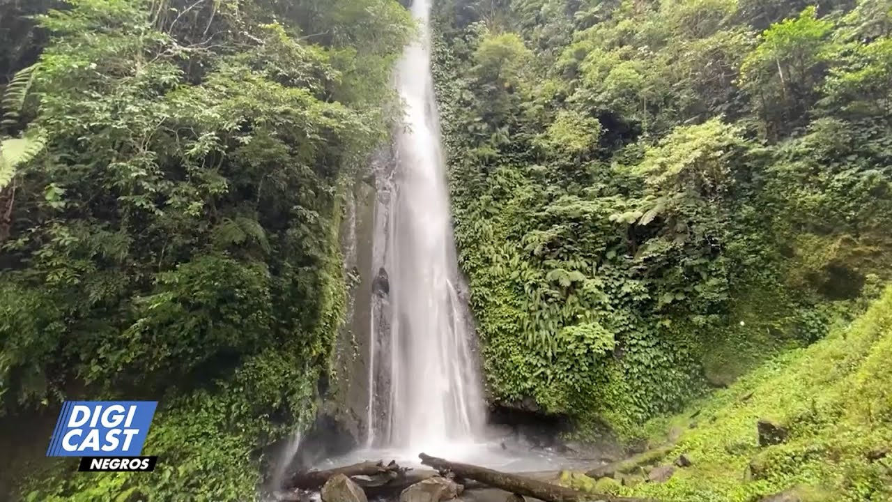Ice-cold waterfalls - YouTube