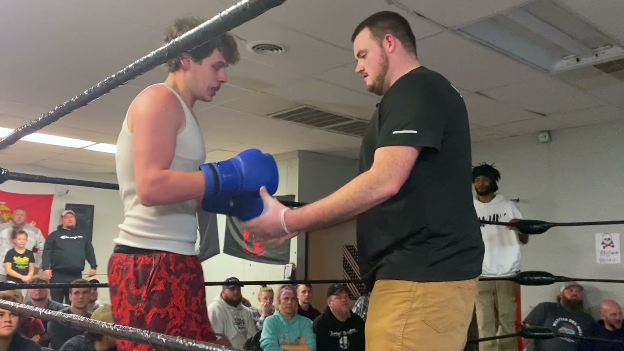 Backwoods Brawl 17: Robert Beauchamp Vs. Joshua Blair-BOXING - YouTube