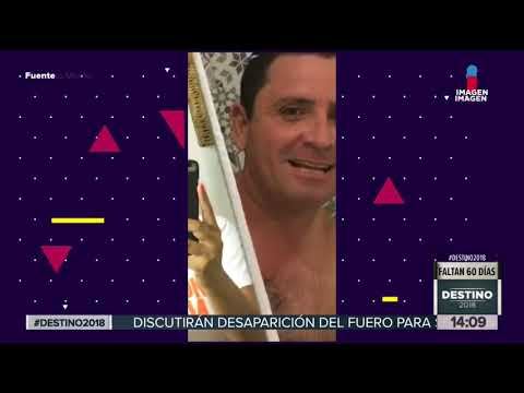 Candidato se graba bañándose | Noticias con Yuriria Sierra