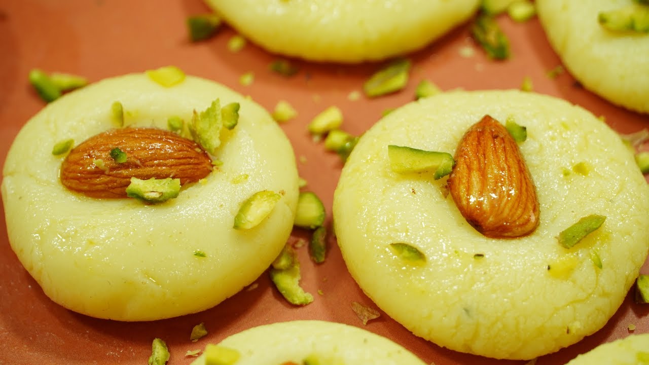 Easy Milk Barfi Recipe | Instant Kova with Milk Powder | Dhoodh ki ...