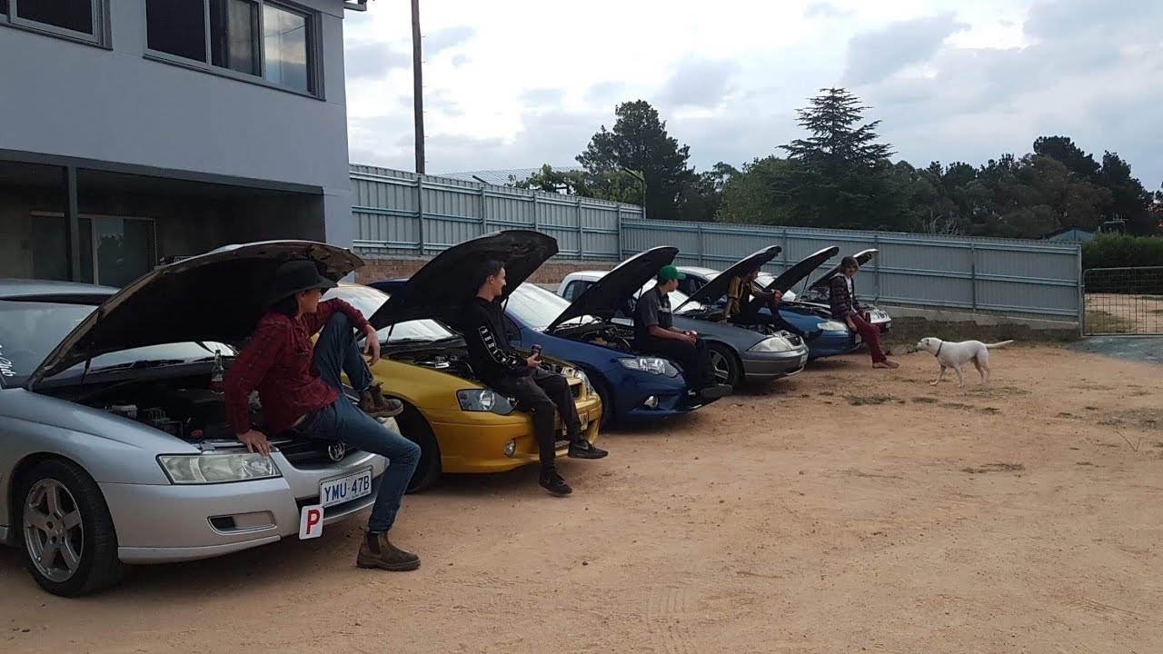 WE'RE BACK! NEW HOUSE! SKIDS! BUILD UPDATES & MORE!! - YouTube