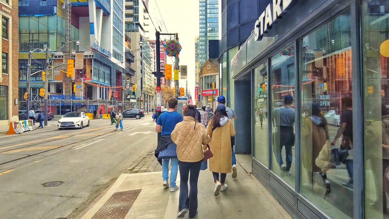 Toronto Walk - Entertainment District - YouTube