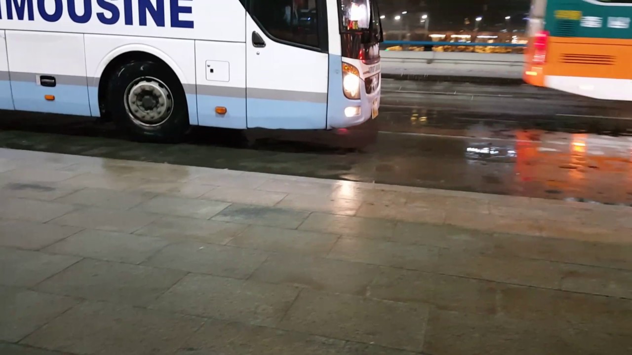 경남여객8165번 Hyundai New premium universe express prime DIESEL 13년식 차량 발차 ...