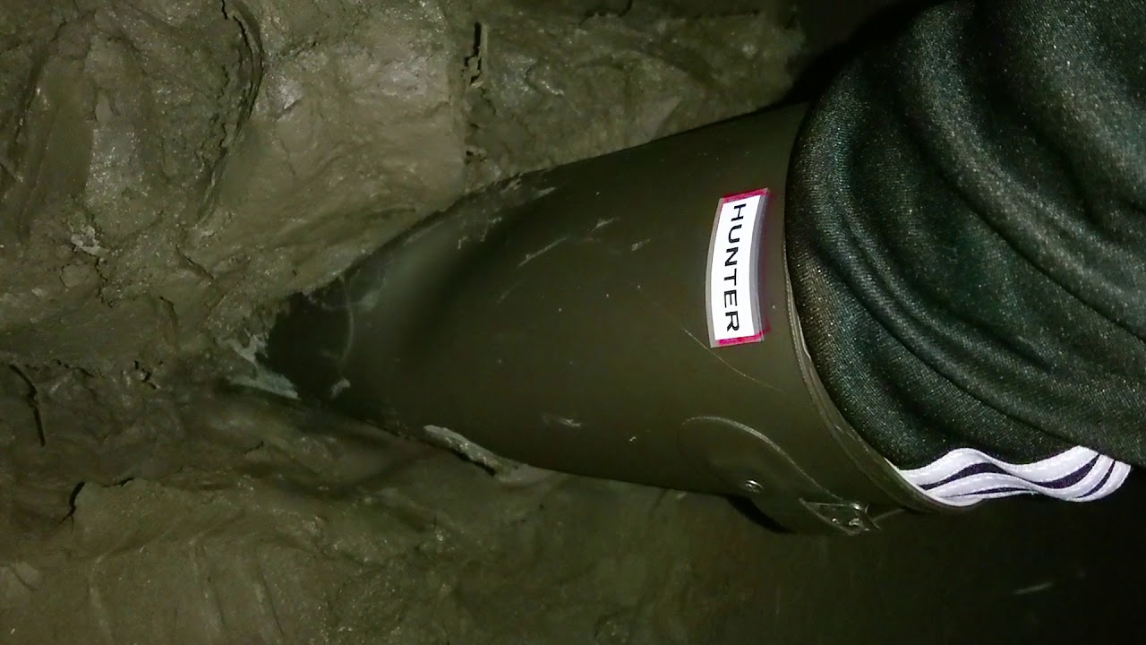 Hunter boots stuck in the mud 9 - YouTube