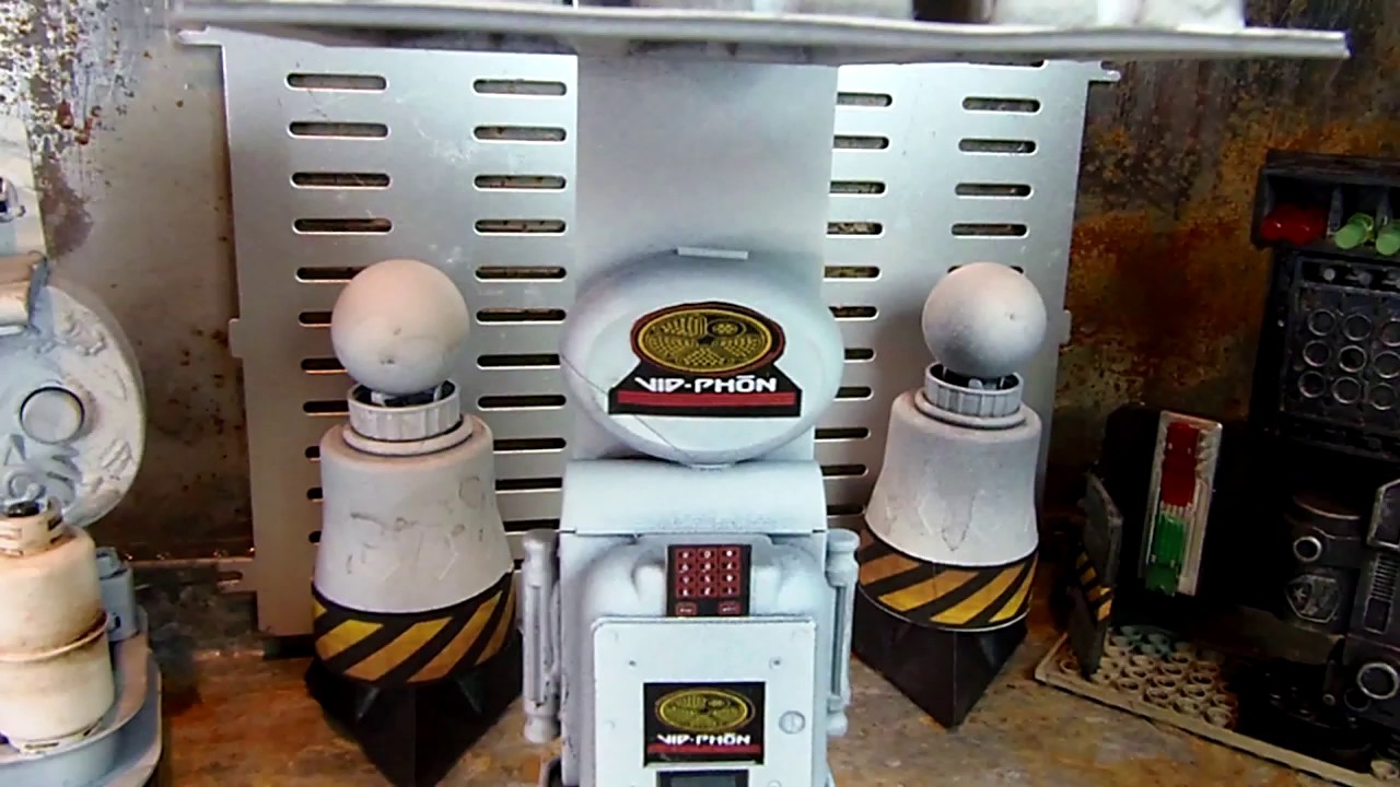 Blade Runner Custom Street Props Detail View - YouTube