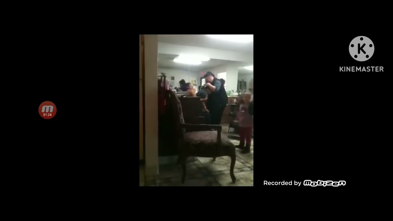 Kid freaks out at the barber but funny - YouTube