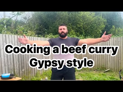 Cooking beef curry on a fire 🔥 - YouTube