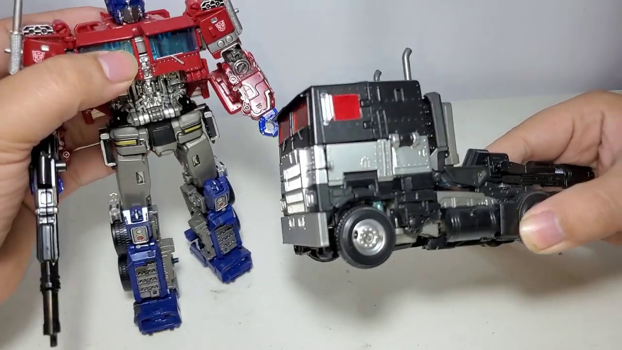 REVIEW : AOYI MECH DARK COMMANDER SS38 KO OPTIMUS PRIME - YouTube