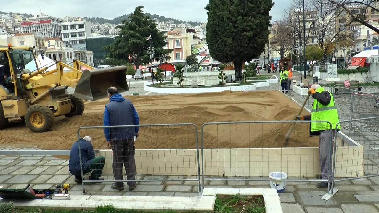 «Πόλεμος» δηλώσεων για το κόστος του παγοδρομίου στην πλατεία Καβάλας ...