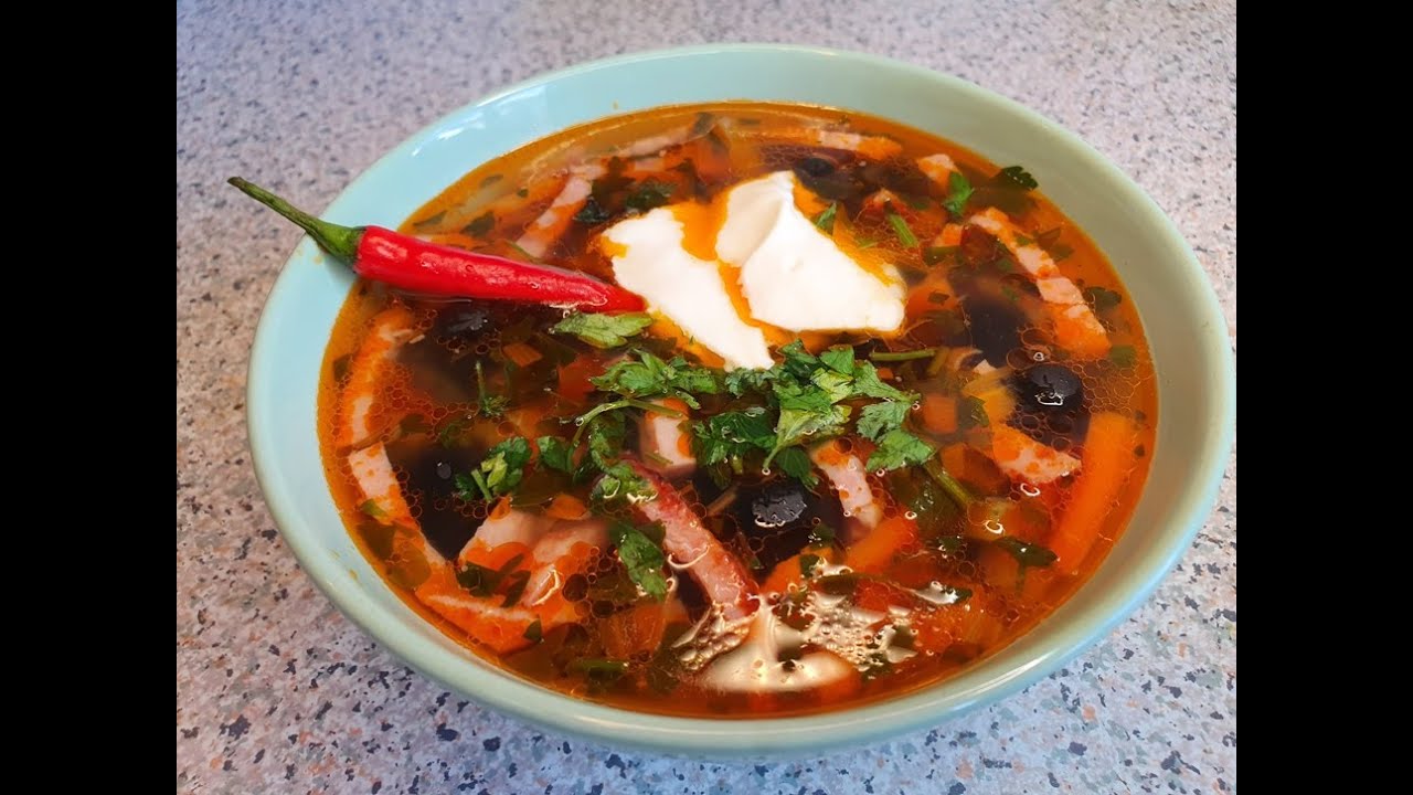 Soleanca Ciorba Ruseasca | Solyanka Russian Soup - YouTube