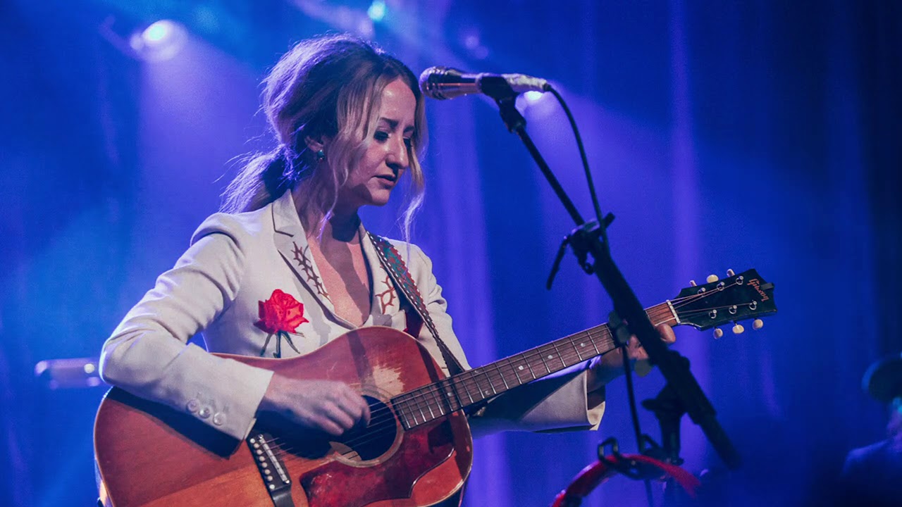 Margo Price - Weekender (Funk Version) (Live at The Ryman) - YouTube