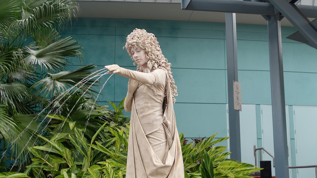 The Living Fountain Experience! Our first visit to SeaWorld. - YouTube