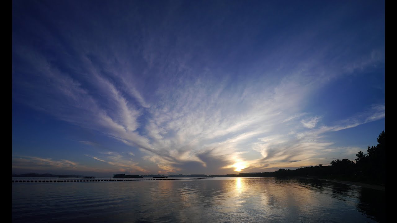 Sunrise 7th December 2023 - Simply Beautiful.. Reflection and Clouds ...