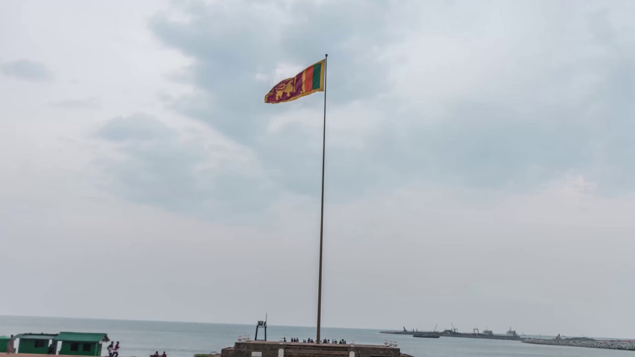 A Hyperlaps of the Sri Lankan flag in the Galle Face, Sri Lanka. - YouTube