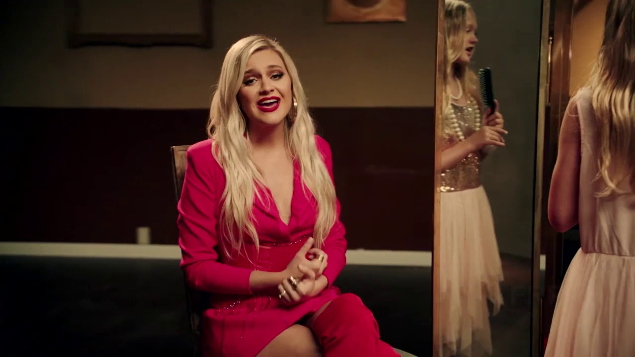 Kelsea Ballerini Homecoming Queen - YouTube