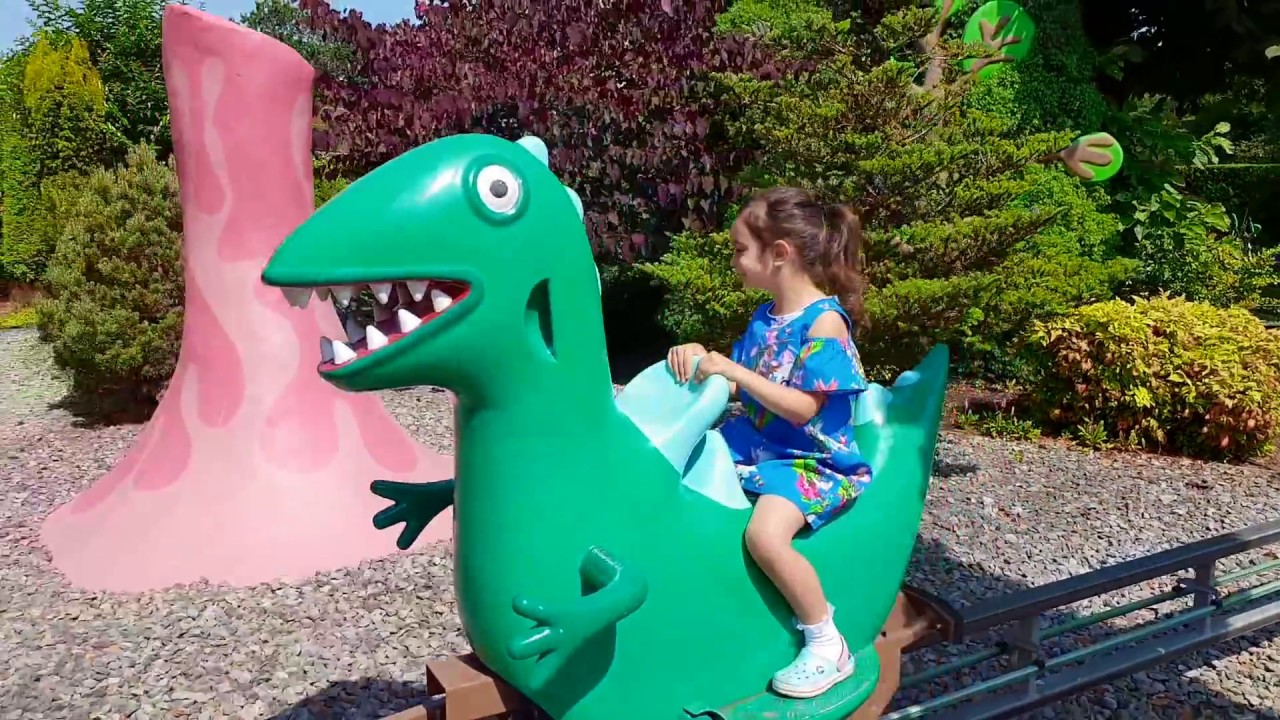 kids on Dinosaur Ride - YouTube