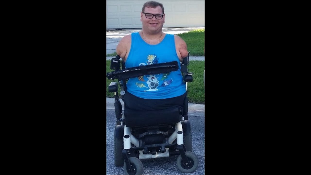 Kyle Romano Writes, Eats, Swims with No Arms or Legs! - YouTube