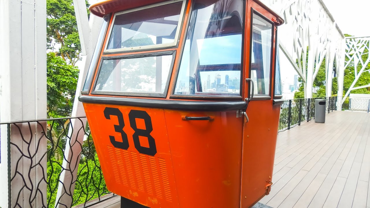 Singapore Cable car display Mount Faber - YouTube