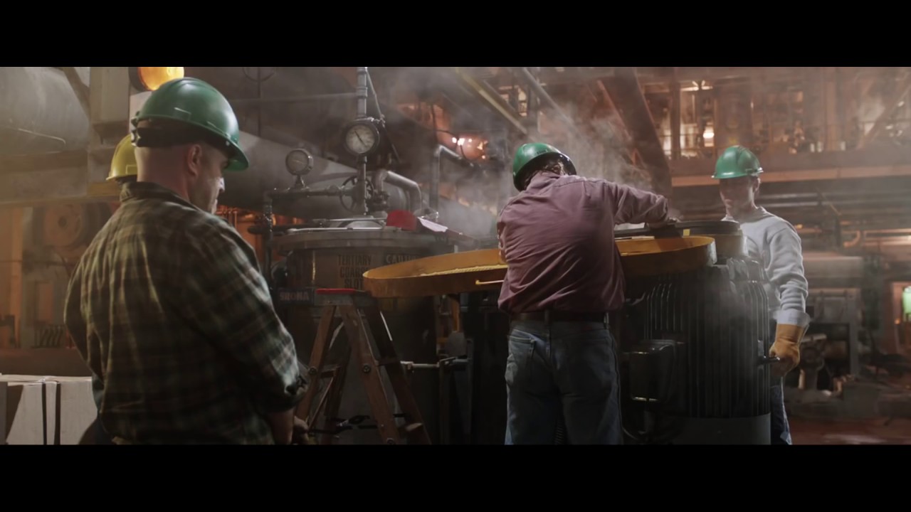 Roy's death scene from final destination - YouTube