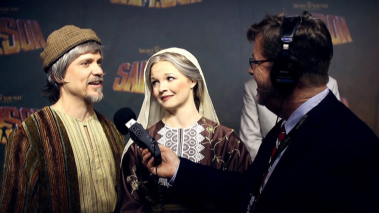 SAMSON Red Carpet with Samson’s Parents - YouTube