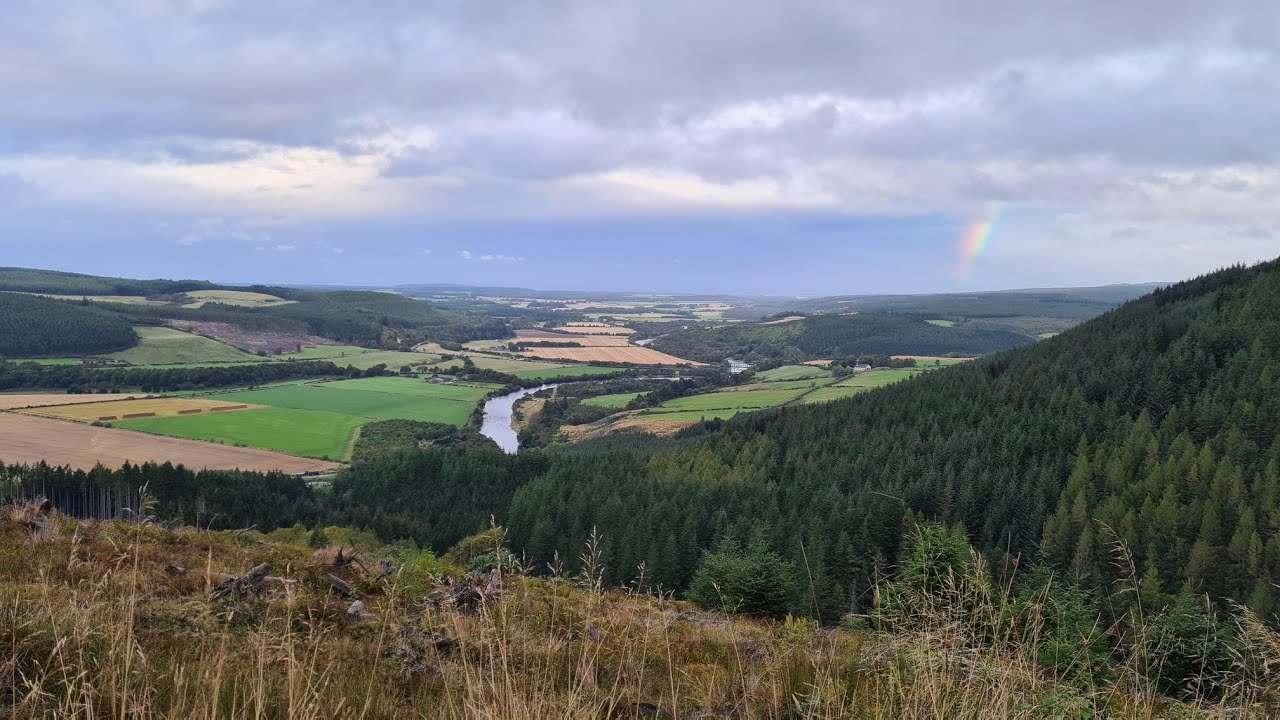 Sweeping the Moray Way 100 ultra race. V gate hell. - YouTube