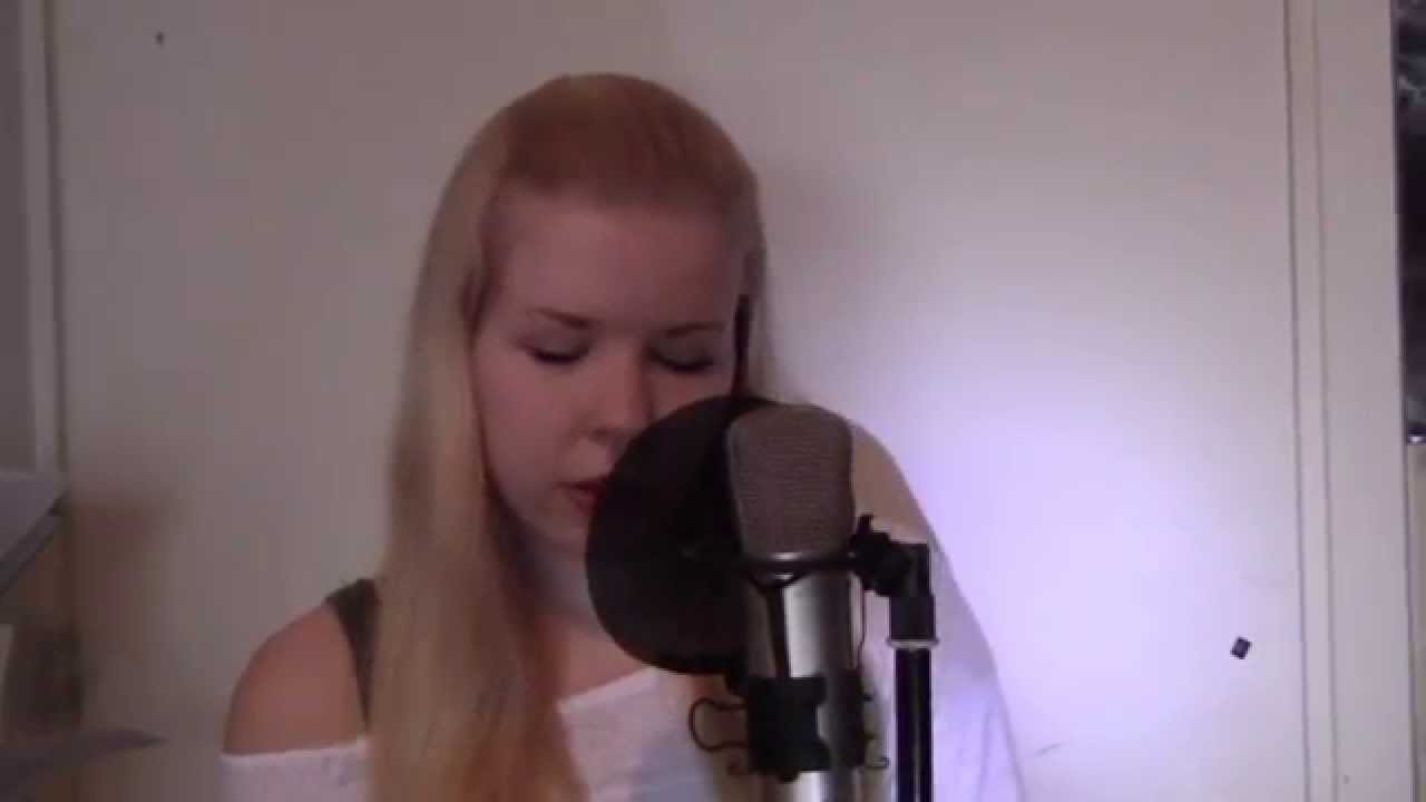 Aurora - Runopoika COVER by Pinja - YouTube