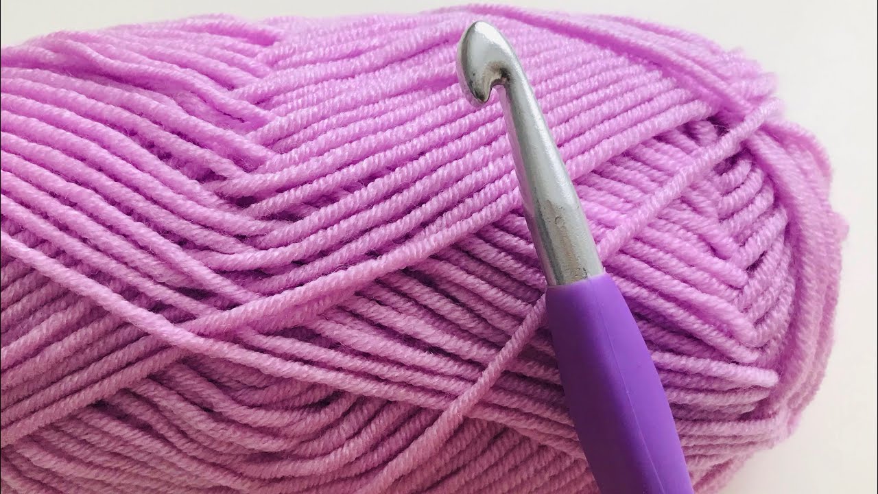 Everyone wants these easy and cute crochet stitches. Crochet basics ...