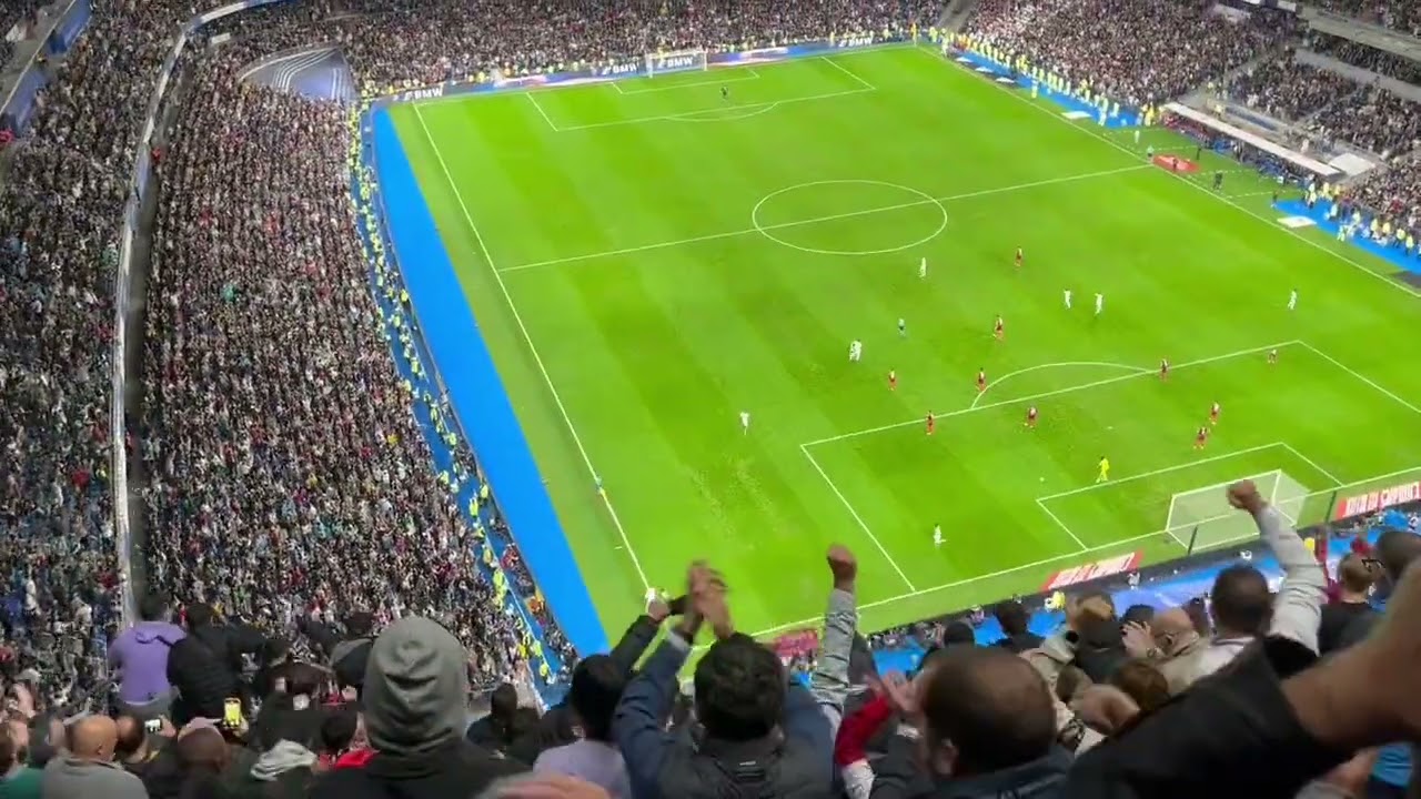 fede Valverde Superb Goal Vs Sevilla From Stands 🔥 - YouTube