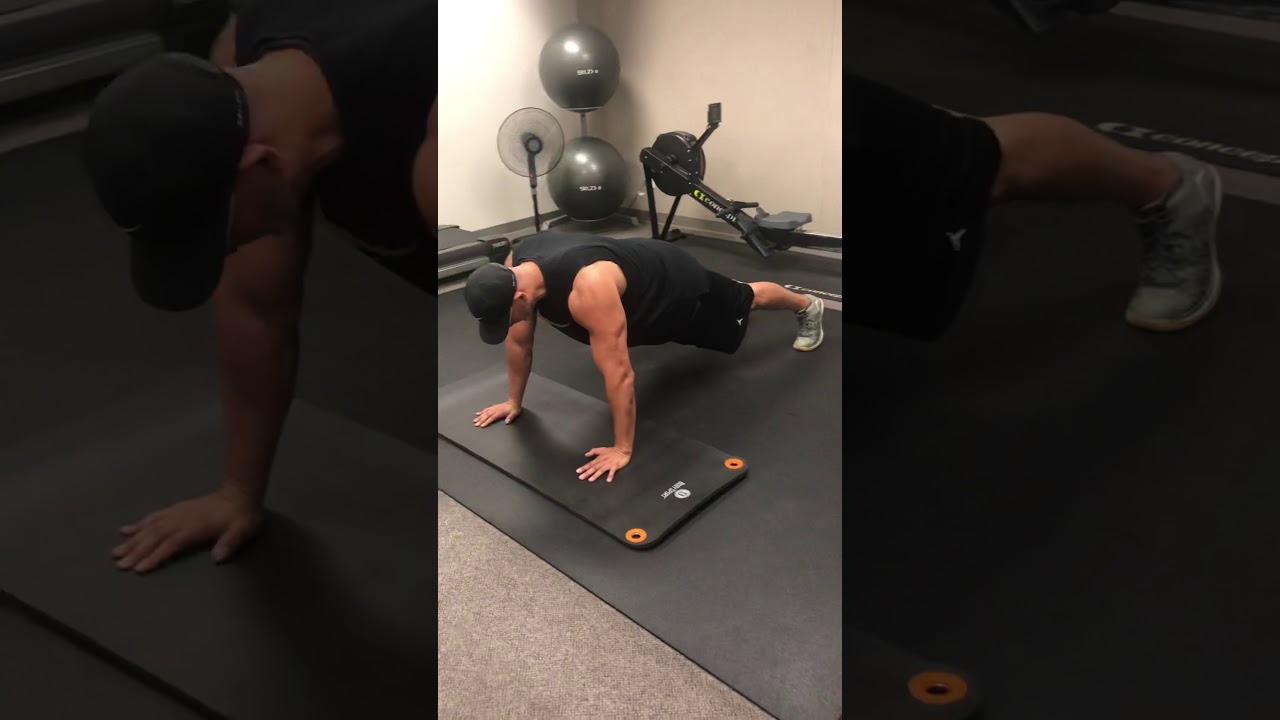 SA Plank & Climb - YouTube