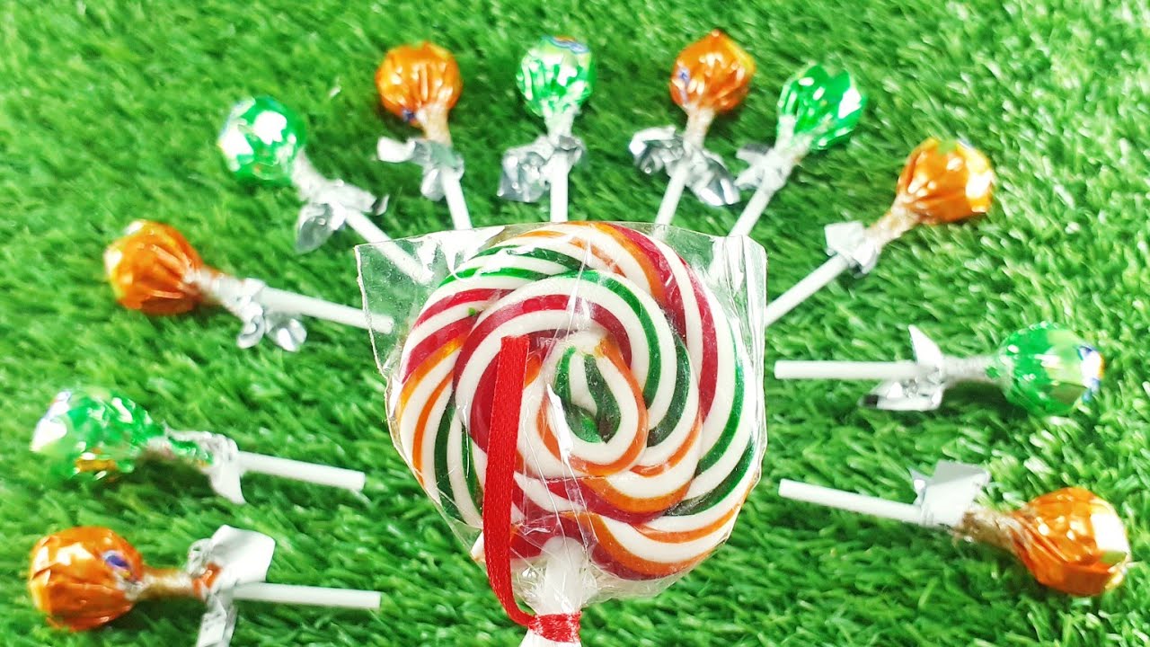 🍭 Learn Colors with Lollipops, Chocolate and Sweets । Yummy Rainbow ...