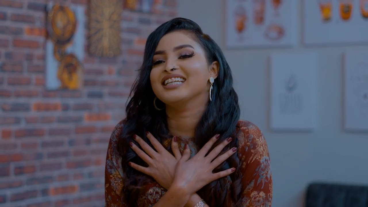 WARDA HAPPY | JAWI DOORE | OFFICIAL VIDEO 2023 - YouTube