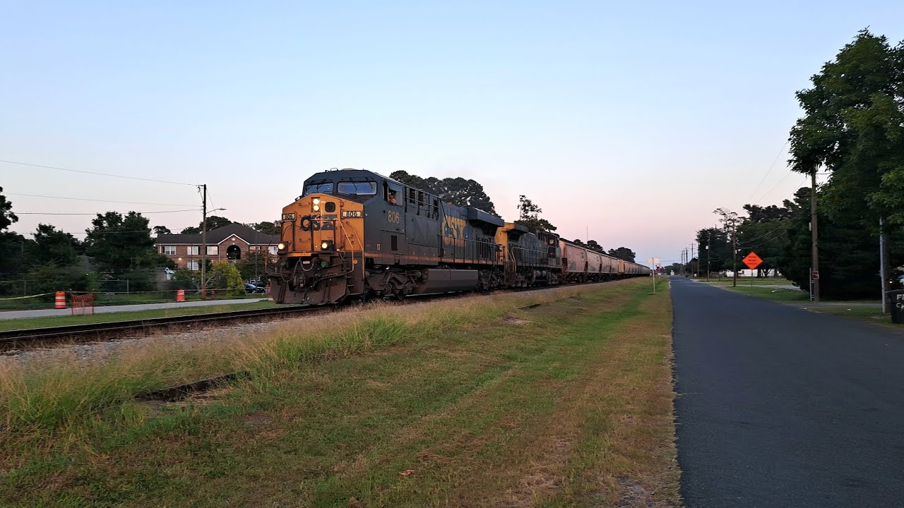 CSX # 806 With a Pretty 2nd K5HL Leading A Grain Train G653 Loads Bound ...