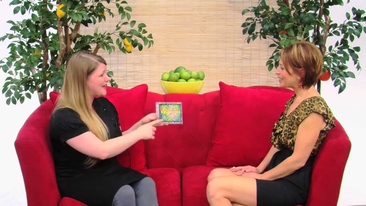 On The Red Couch - Shannon Biss, Lead Singer - YouTube