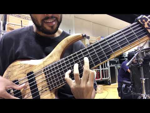 7 STRING BASS!!! - How to play the chords to SPACE FOOD!