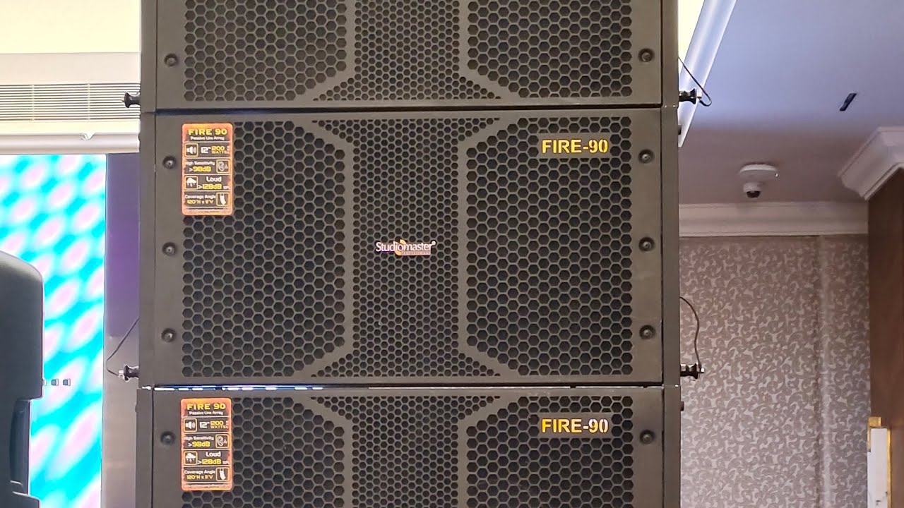Studiomaster Fire90 Line array. Contact 7735231615 to purchase. - YouTube