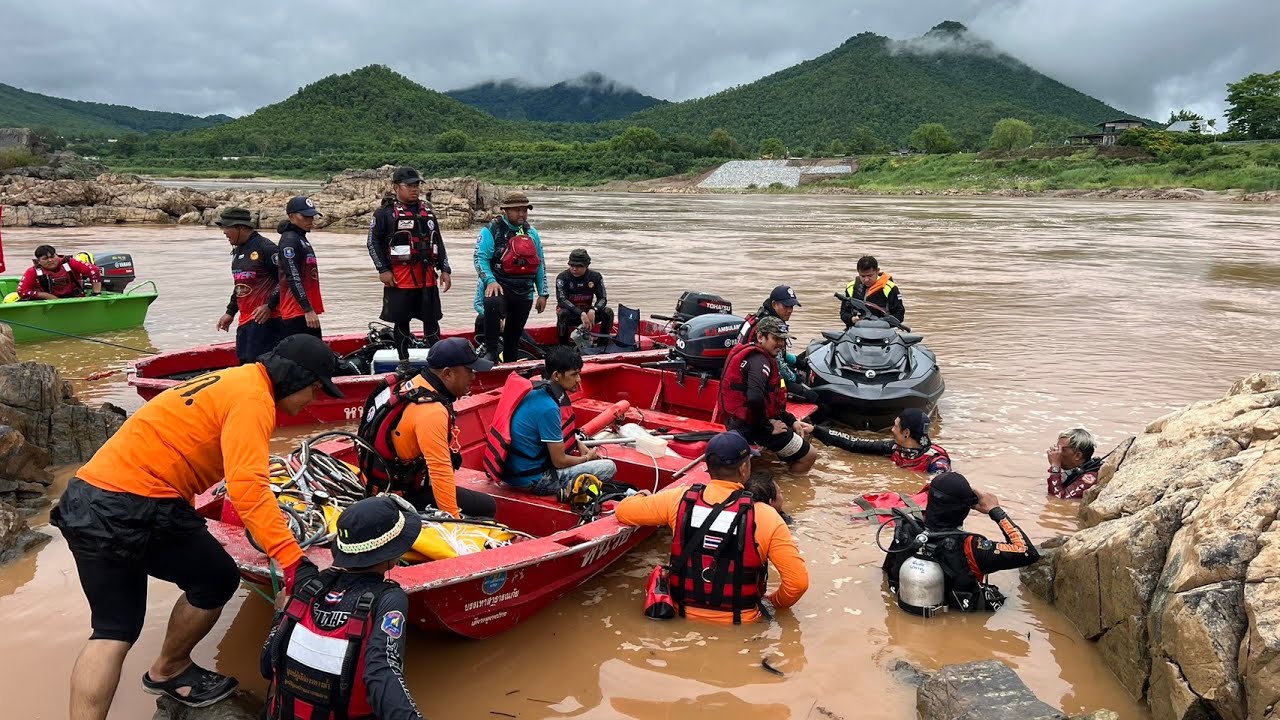 live!!กู้ซากรถ-ร่างคนที่แก่งคุดคู้ - YouTube