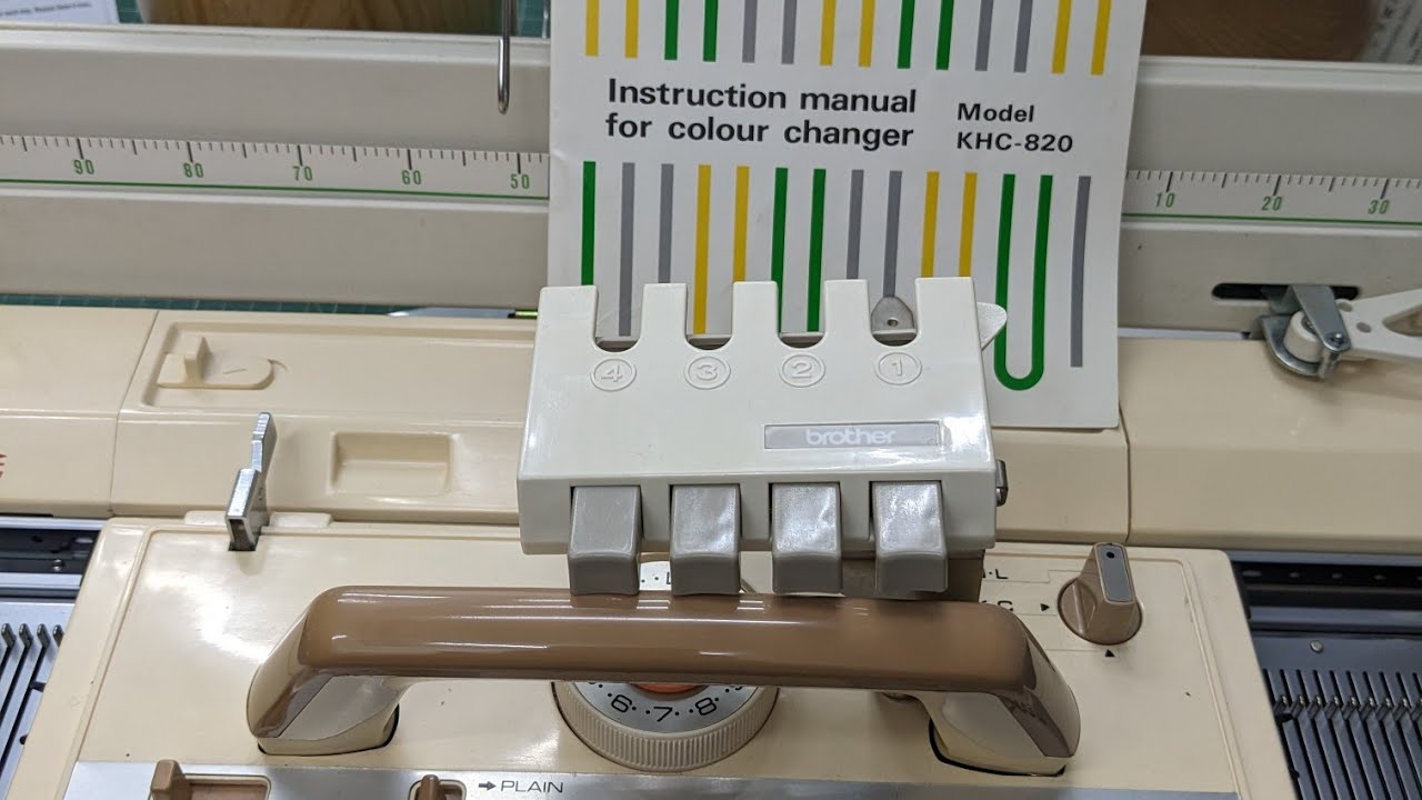 Brother KHC-820A colour changer - YouTube