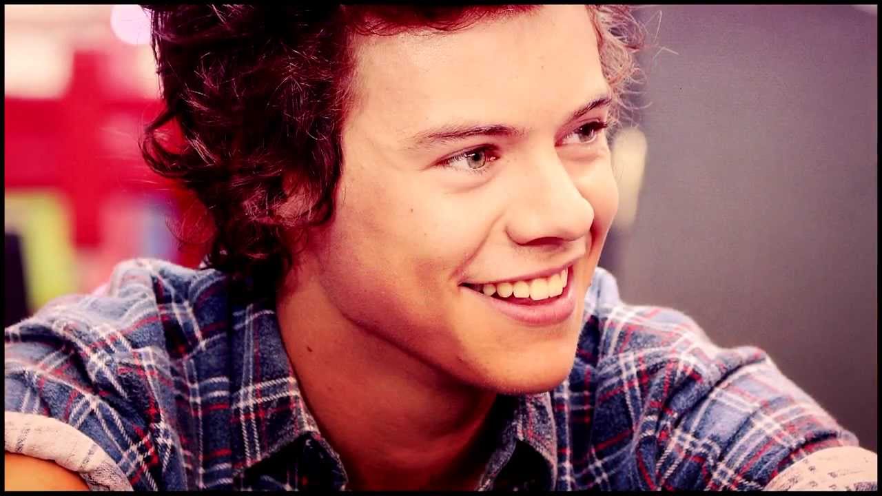 Harry Styles | what makes you beautiful - YouTube