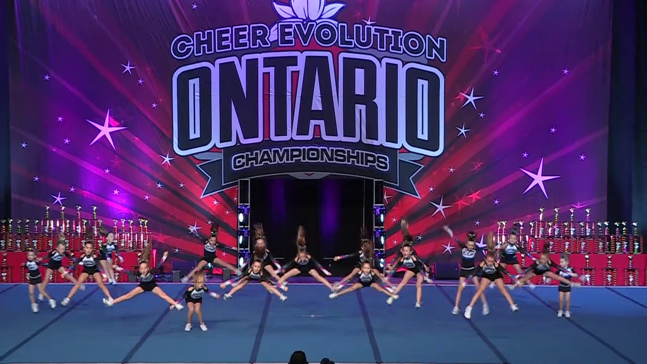 Bluewater Cheer Athletics Splash Mini Small 1 - YouTube