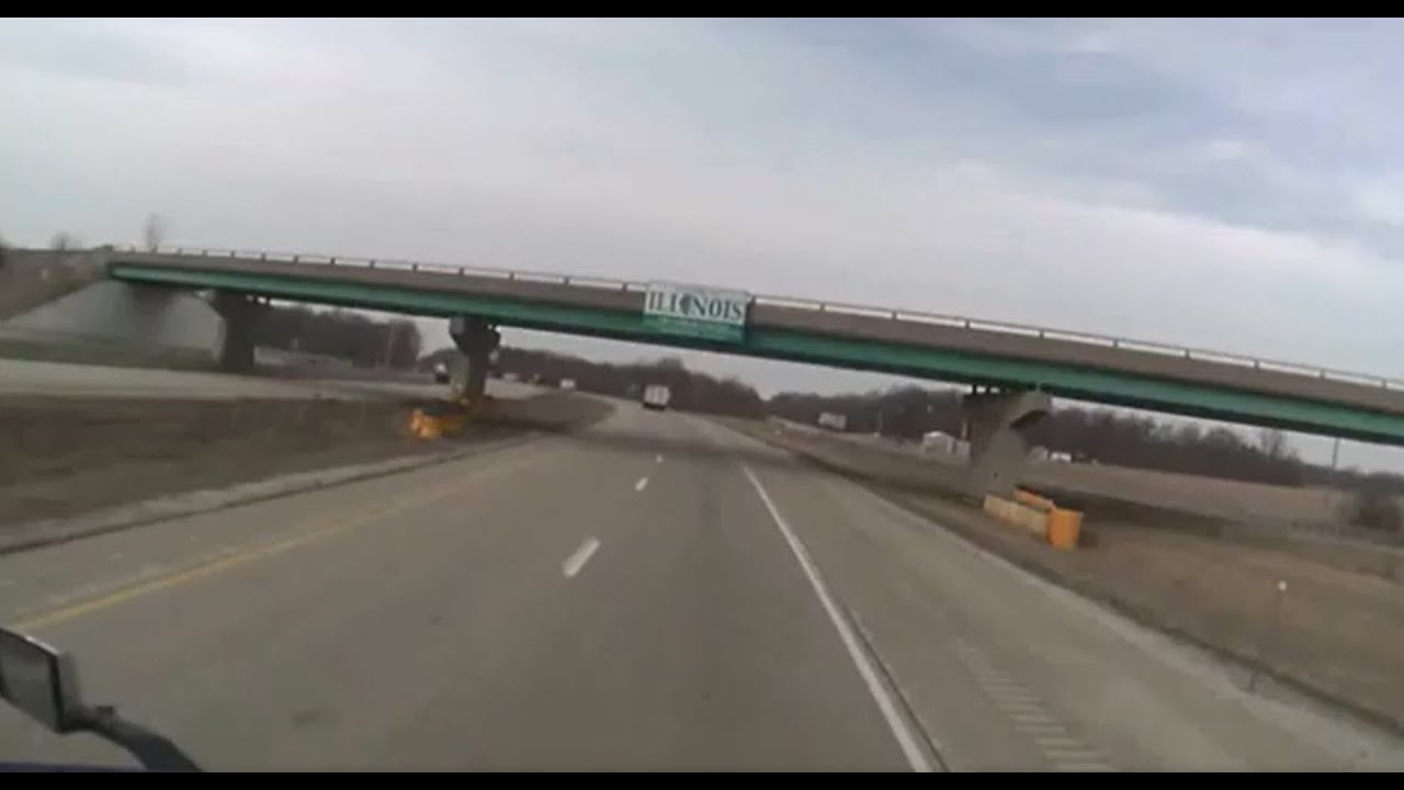 The Indiana-Illinois state line on I-70 W. 2016-03-07 - YouTube