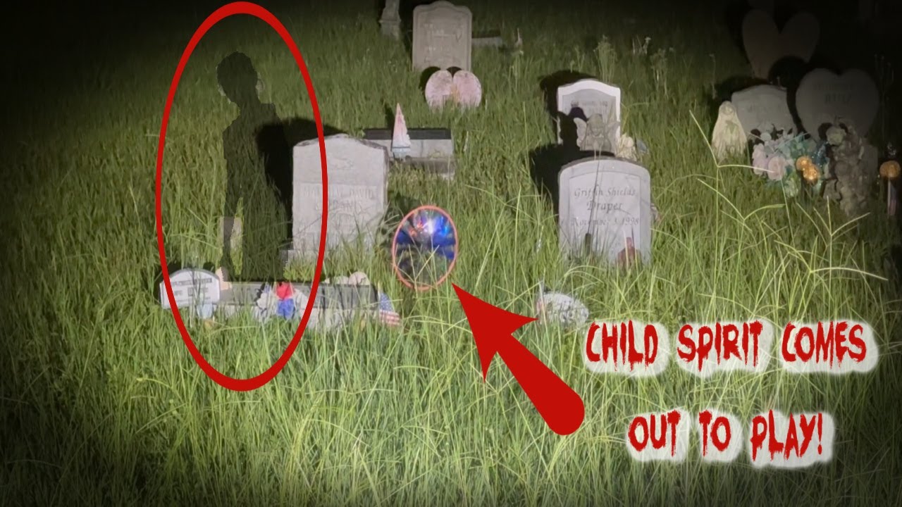 Terrifying Night! Haunted Indian Spring Cemetery With @wolfandhoundh.a ...